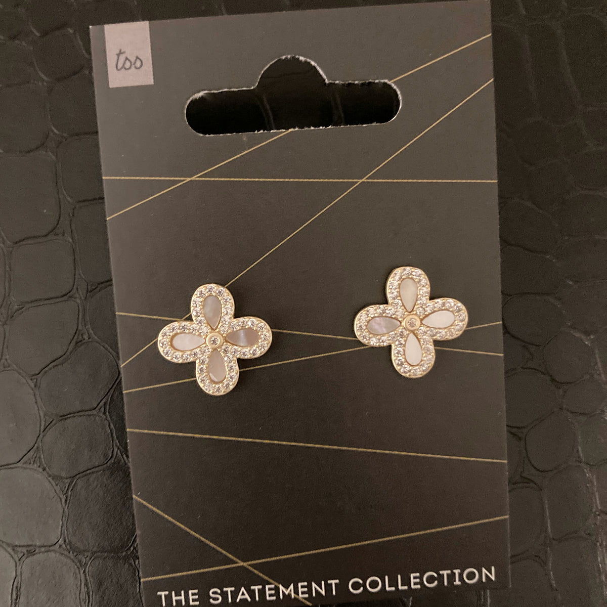 Royal Clover Stud Earrings 2.0 – The Sterling Society